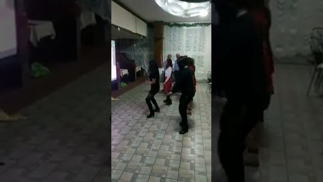 «ВЗРЫВ ТАНЦАМИ» Танцевальные конкурсы с экраном. Интерактивный конкурс для гостей на праздник