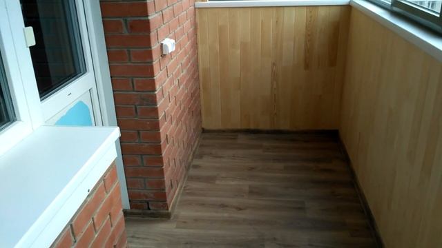 Обшивка холодной лоджии обычной вагонкой.