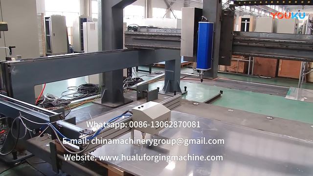 Гибочный станок с ЧПУ для формовки металла (прокатка квадратных заготовок)