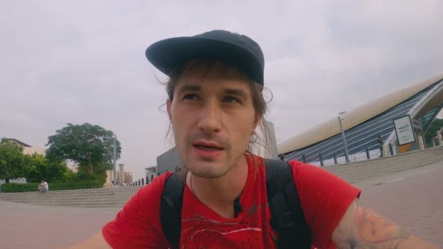 SOS - ОАЭ, Дубай. Золотой рынок, бедные кварталы, поиск работы.