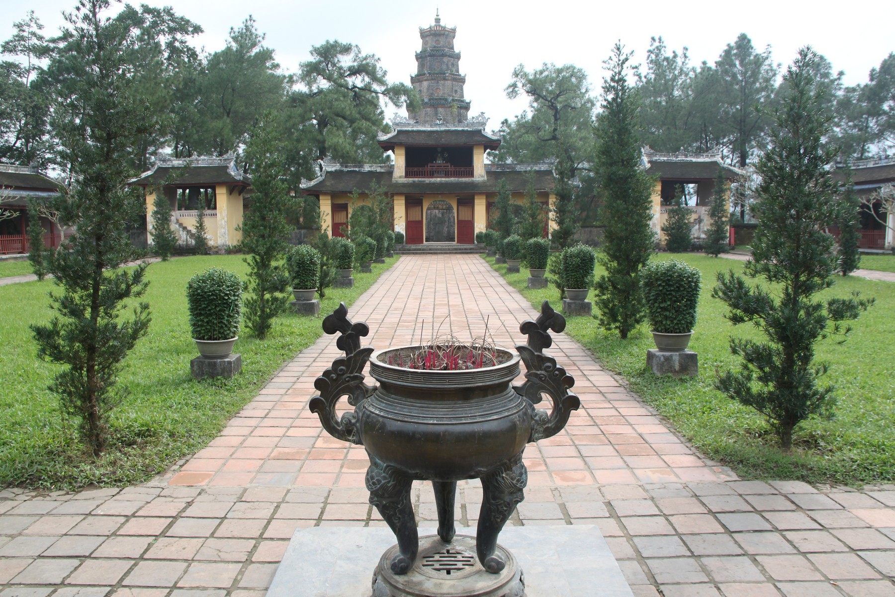 201401 Вьетнам Хюэ Thien Mu Pagoda