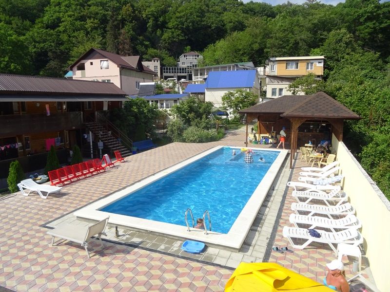 Отдых в Солониках частный сектор. Жилье в Солониках с бассейном. «ВСЕ НАШИ У АРКАШИ» ГОСТЕВОЙ ДОМ