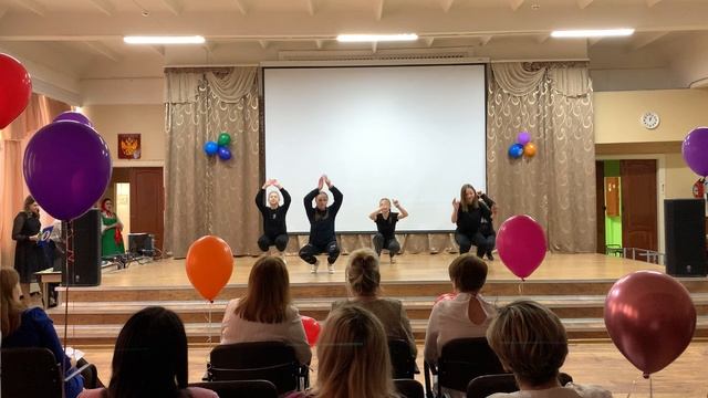 8 марта 2022. Поздравление от 7В