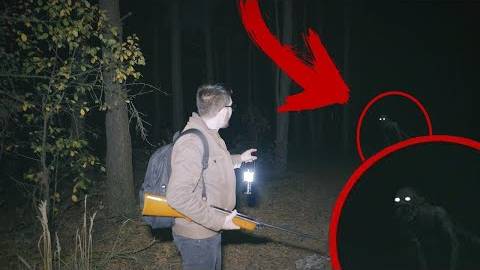 РЭЙК ПЫТАЕТСЯ МЕНЯ СОЖРАТЬ | RAKE