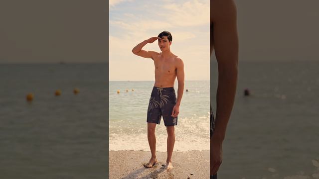 Taking a Beach - Selfie
