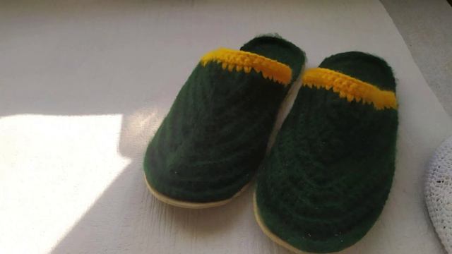 ОБУВЬ НА ПОДОШВЕ С ИЮНЯ 2022 ГОДА ПО АПРЕЛЬ 2024 ГОДА .