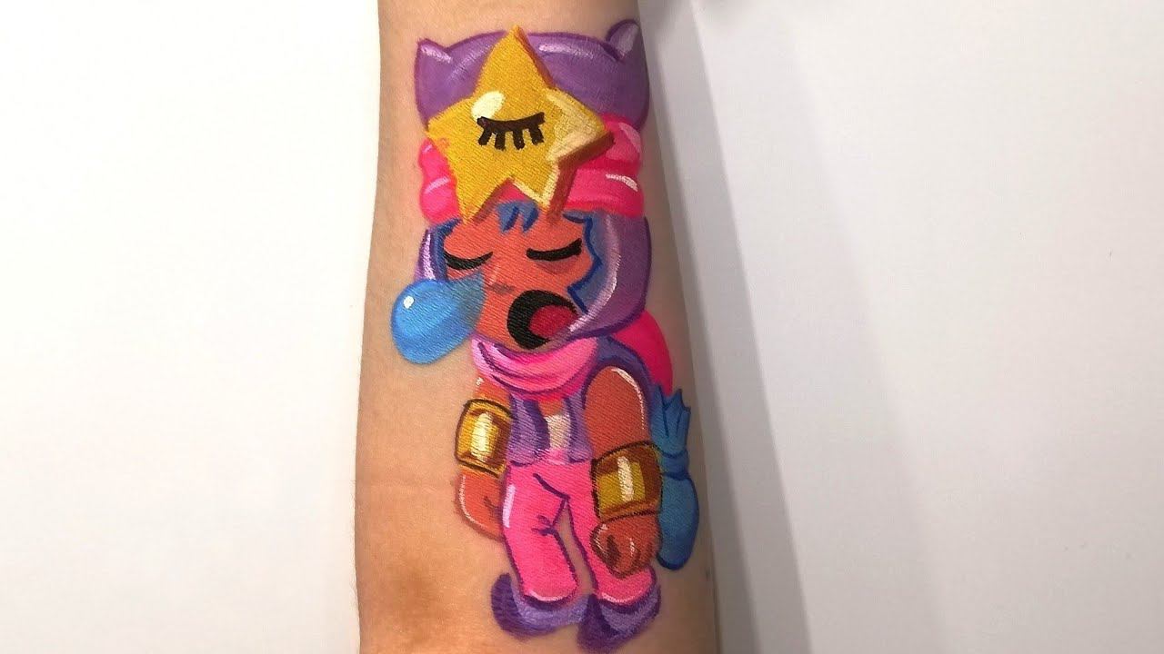 Нарисовать Сэнди из бравл старс аквагрим на руке