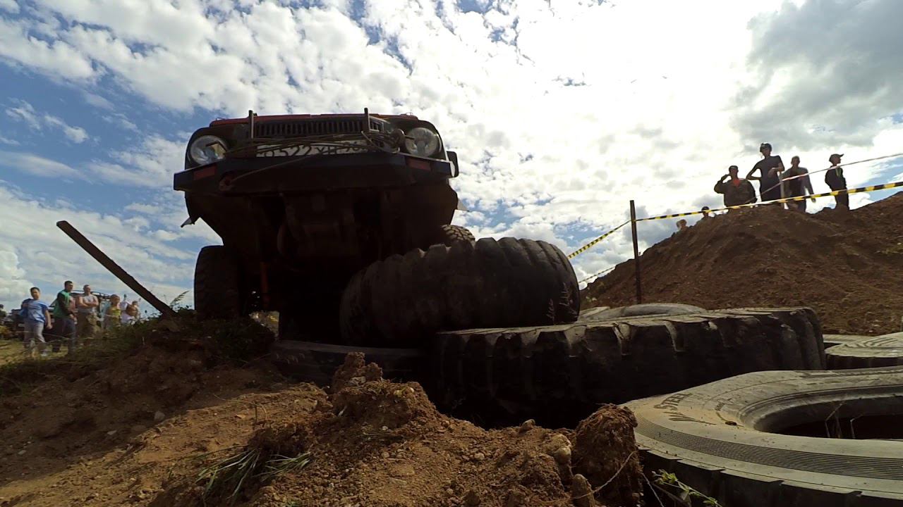 ЛуАЗ на покрышках на Off Road Show «КАМЕНОЛОМНЯ-2017»