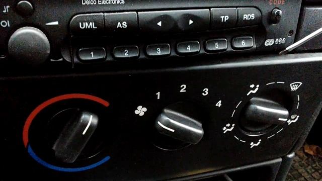 Подсветка блока управления печкой Опель Вектра Б. Замена лампочек Опель Вектра Б 1.6 16кл.