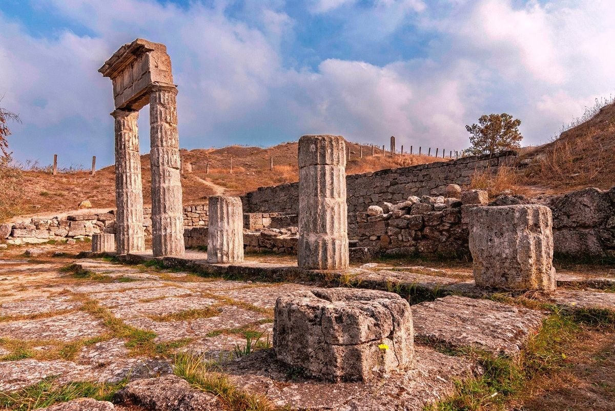 ПАНТИКАПЕЙ - СТОЛИЦА БОСПОРСКОГО ЦАРСТВА