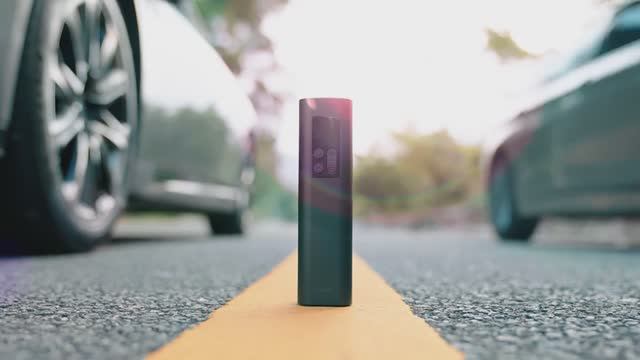 Портативный компрессор для автомобиля,велосипеда.мотоцикла,лодки.