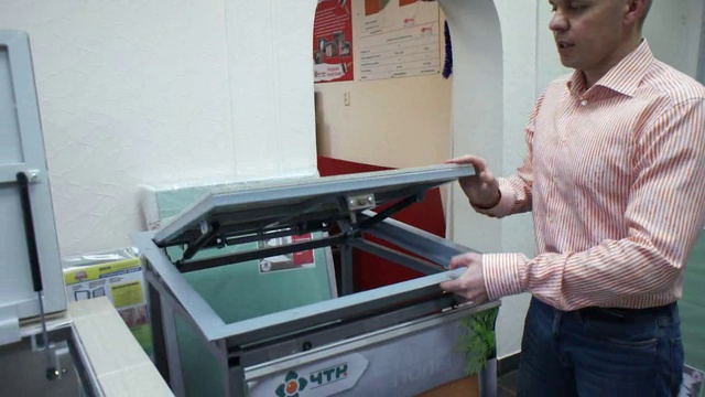 Напольные люки в подвал АМО на амортизаторах