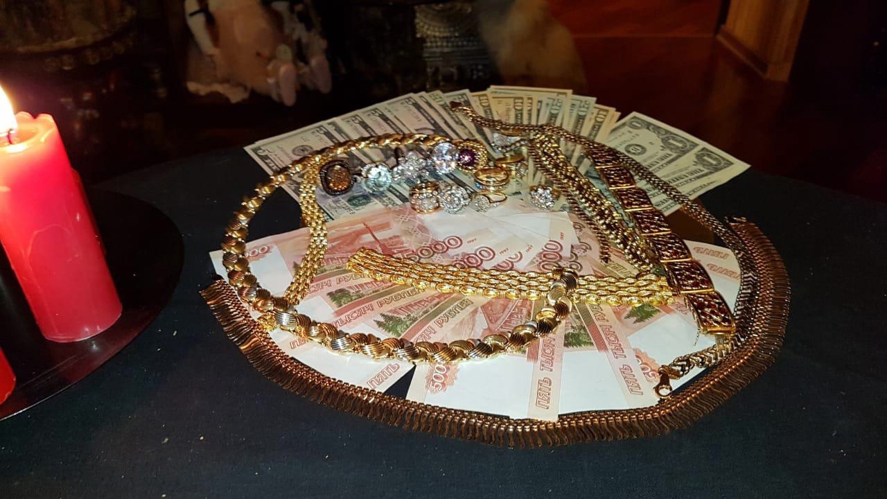 ПОЧЕМУ Я ПОКАЗЫВАЮ ПОДАРКИ ▶️ ВЕДЬМИНА ИЗБА - ИНГА ХОСРОЕВА.