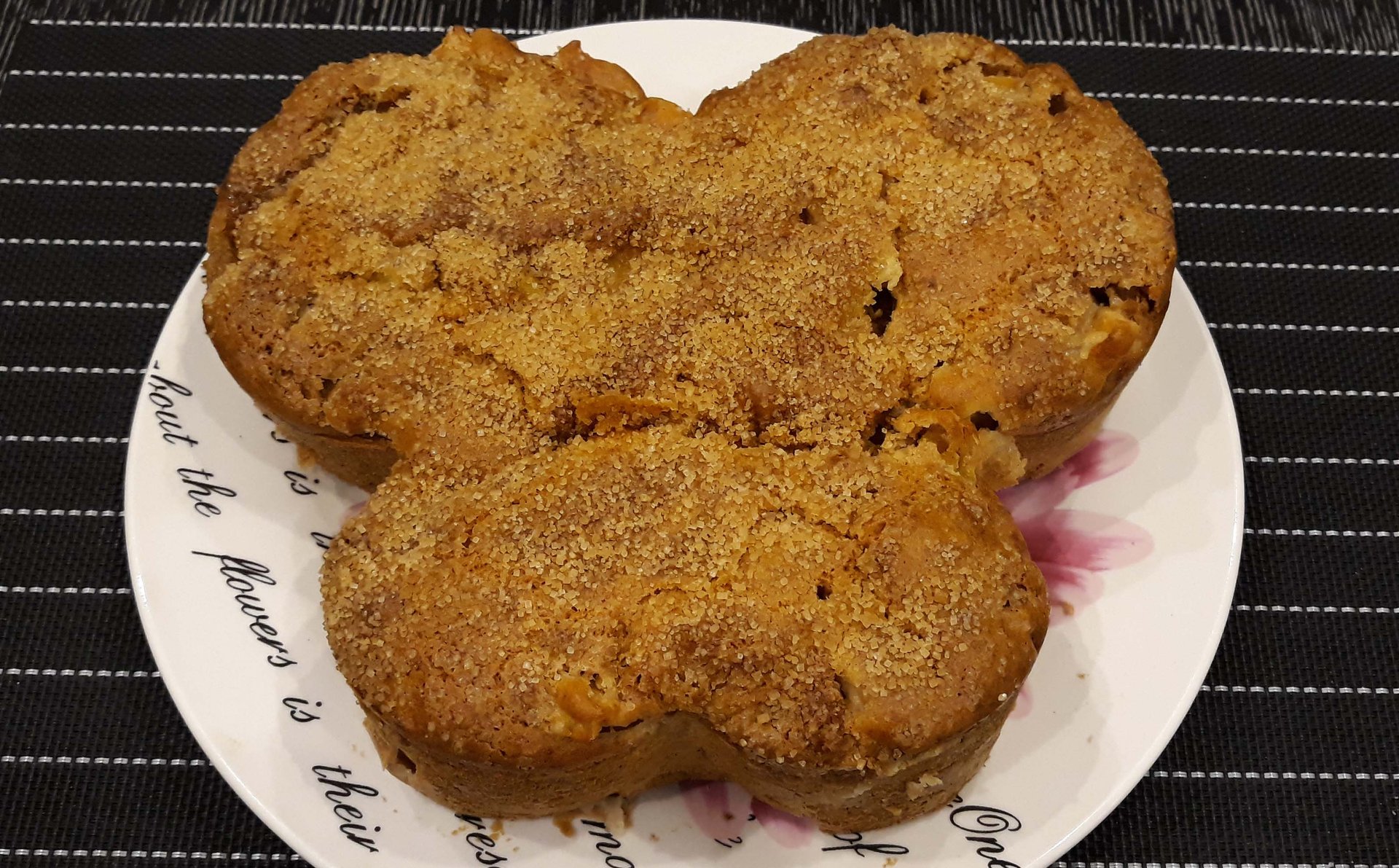 Пирог с яблоками и корицей I Пирог на кефире I Пирог к чаю I Кекс с яблоками