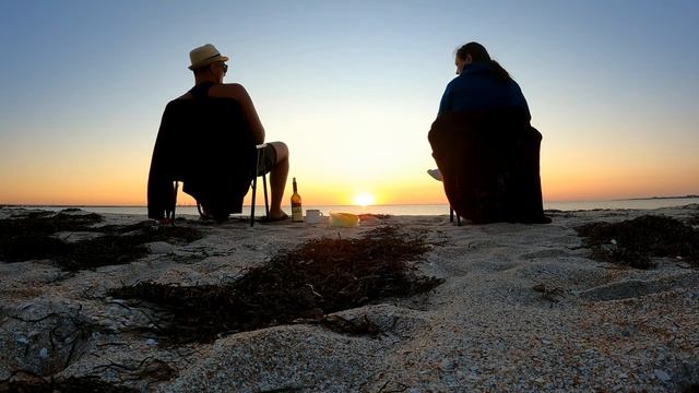 С женой на берегу моря.Лучшие закаты в Крыму