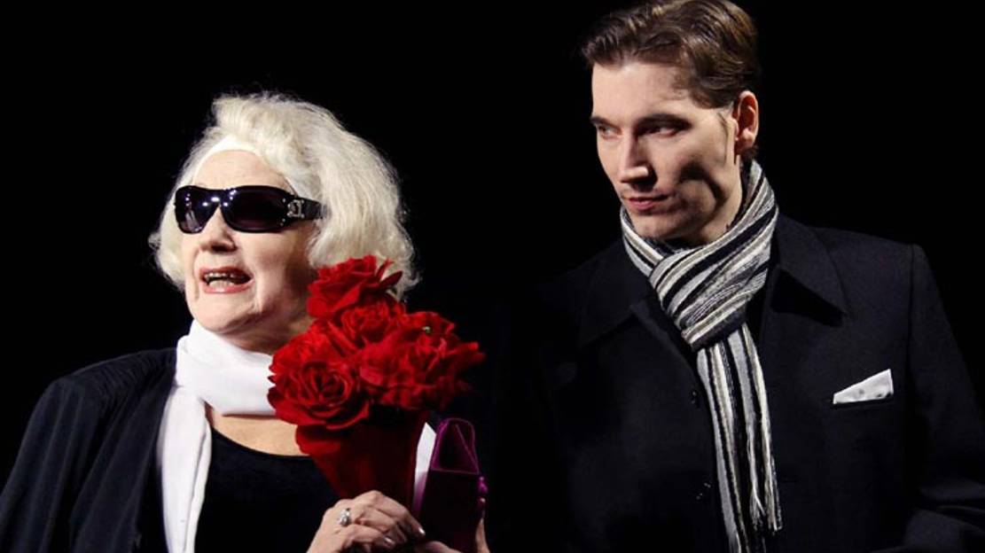 Тверской театр драмы.  Ф. Дюрренматт «Визит старой дамы». Режиссер - С. Филатова (2016)