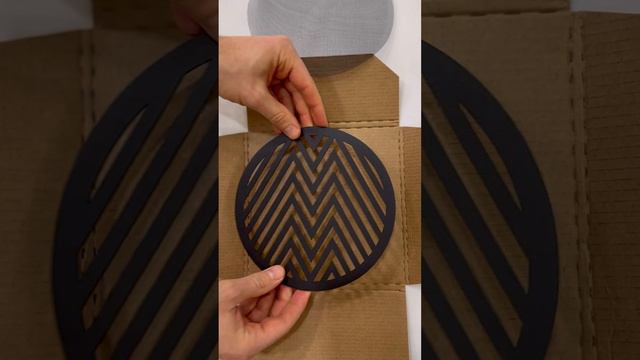 Распаковка магнитной вентиляционной решетки U-Line Miz Black