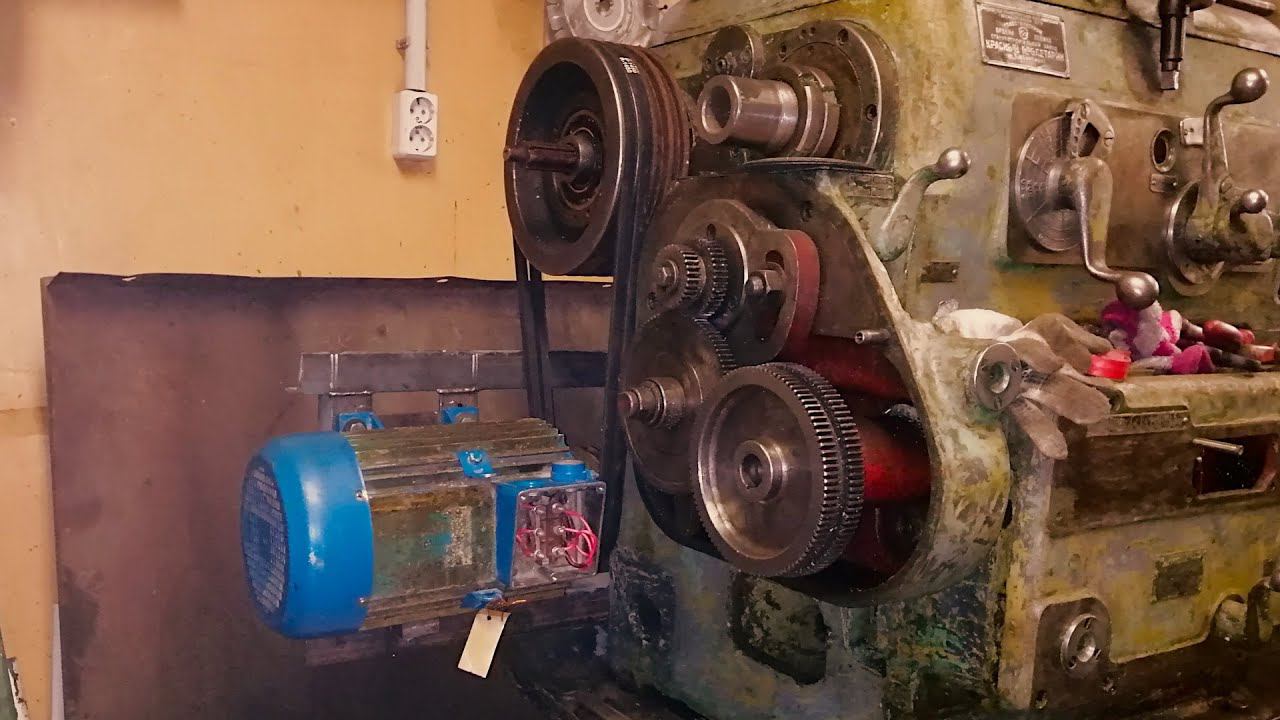 Вынос двигателя. Борьба за сантиметры. Удача улыбается мне. "Батя" 1А62. #sociopunk29