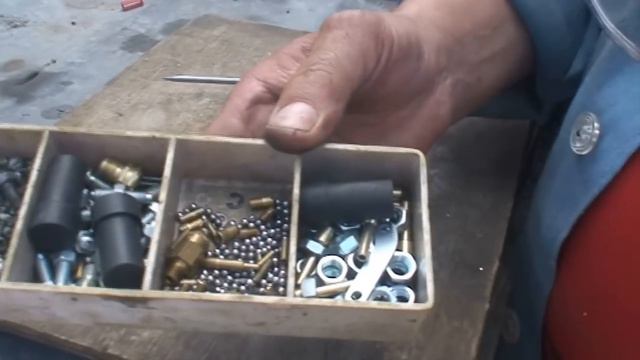 Продлеваем жизнь струи УСКОРИТЕЛЬНОГО НАСОСА карбюратора ОЗОН!