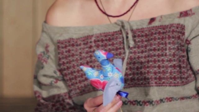 Птица с сильными крыльями