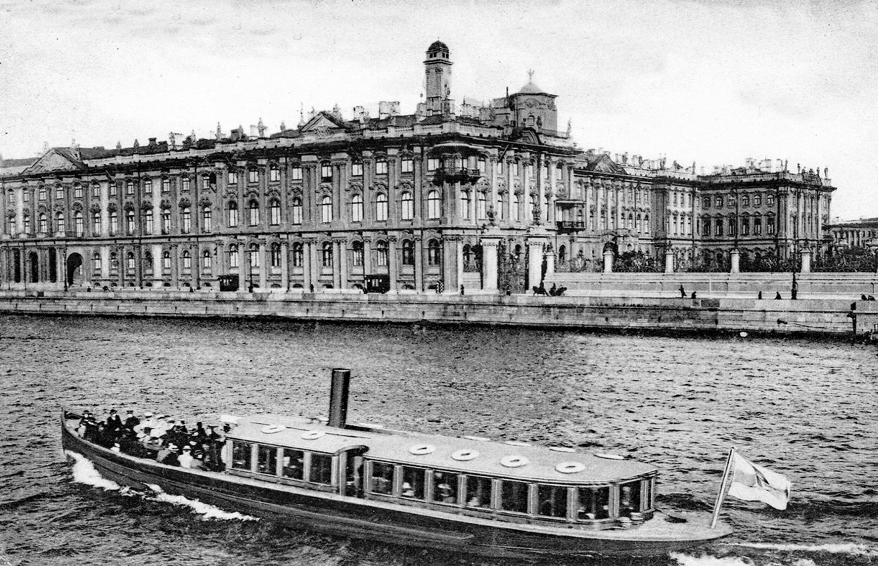 ИМПЕРСКИЙ ПЕТЕРБУРГ. НАБЕРЕЖНЫЕ НЕВЫ И ПРИЛЕГАЮЩИЕ К НИМ ПЛОЩАДИ
