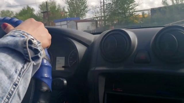 1-й урок вождения группы из четырех человек