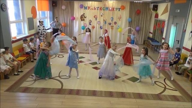 Мультконцерт в старшей группе ДОУ с участием родителей
