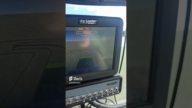 Нарисовать логотип на поле_ Легко! Когда трактор - это большой #принтер