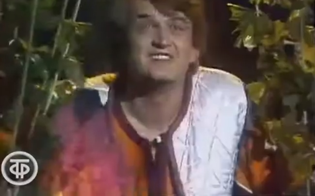 ВИА Ариэль - Молодая канарейка, русск.нар.песня, обр. Р.Геппа, 1986г. (Однажды летом).mp4