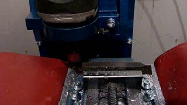 Кухонно табуреточный ЧПУ, испытание на прочность.