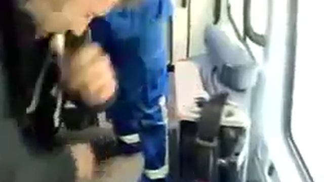 пьяный в скорой