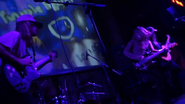 Арсений Креститель - Джанк-фуд Нескафэ (live) [Санкт-Петербург, Ласточка, 29.10.2021]