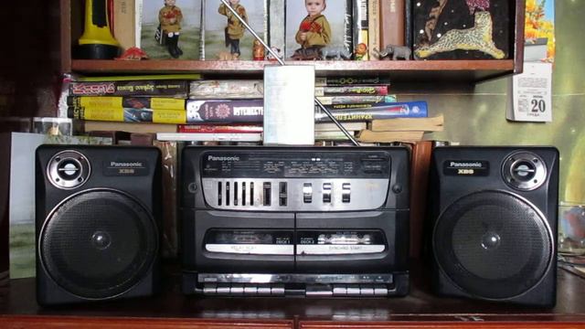 Сборник переписанный моей тёткой 60 70 80 и 90 года 3 часть 200 видео .