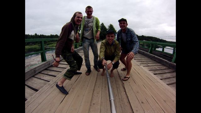 Слайдшоу сплава на байдарках по р. Березайка 2013 год. (КЛВТ ПолуРыба)