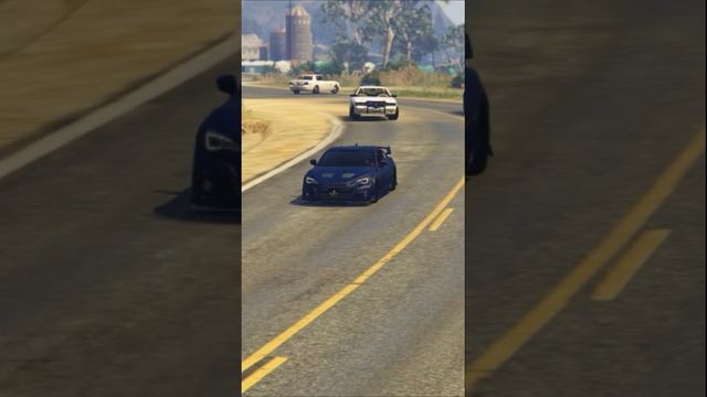 Уходим на песочек в GTA # Shorts