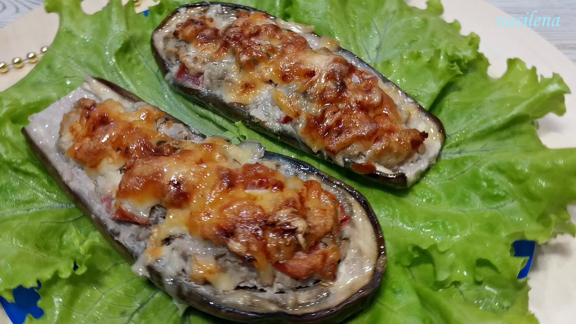 ФАРШИРОВАННЫЕ БАКЛАЖАНЫ в духовке . Обалденный рецепт для вашего стола .