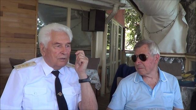 Воспоминания Н.И.Москвителева о становлении командиром 62 иап. Встреча без галстуков..mp4