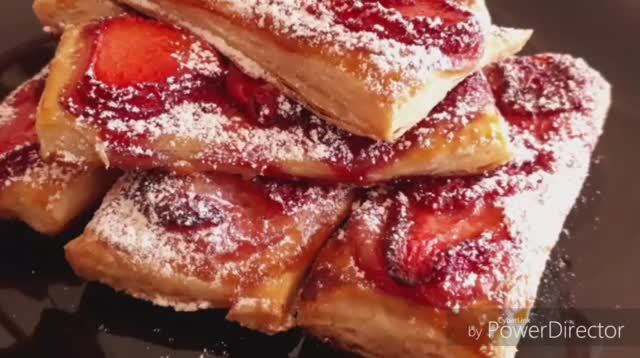 Супер быстрая выпечка - Слойка с клубникой! Проще не Бывает