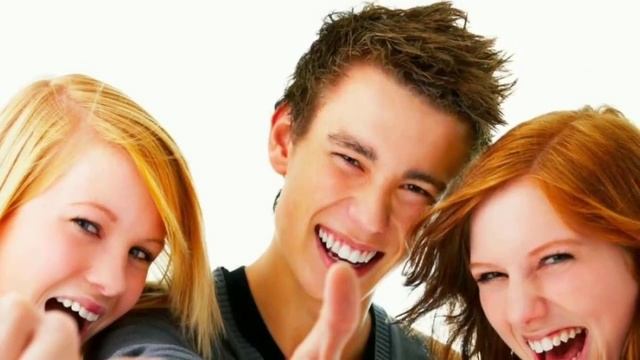 Голосовая открытка парню с Днем рождения 19 лет