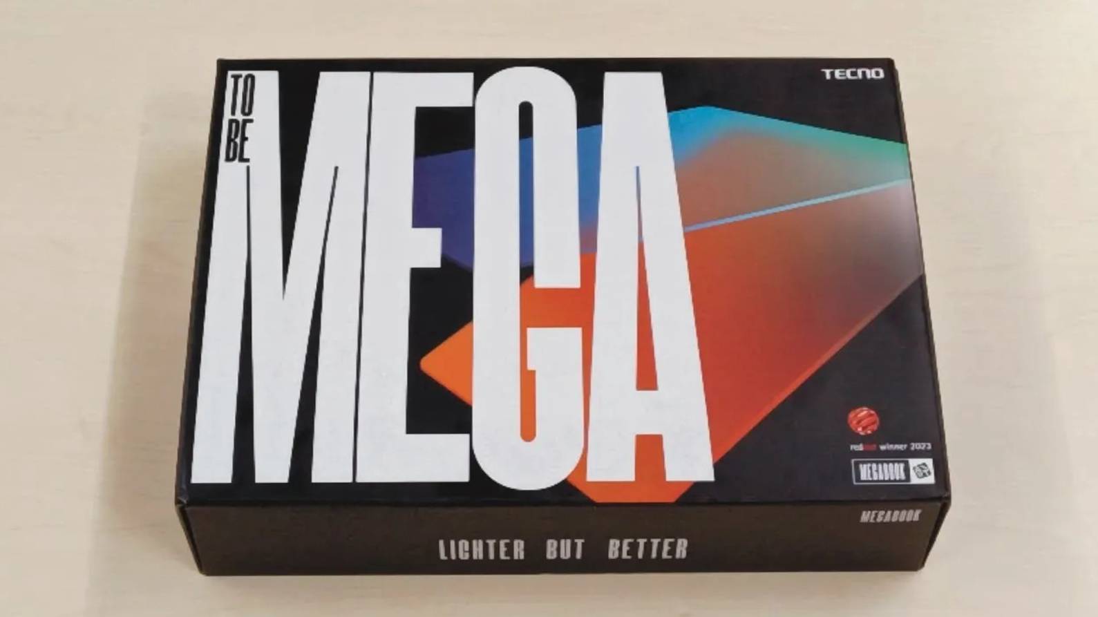 Правильная распаковка TECNO MEGABOOK T1