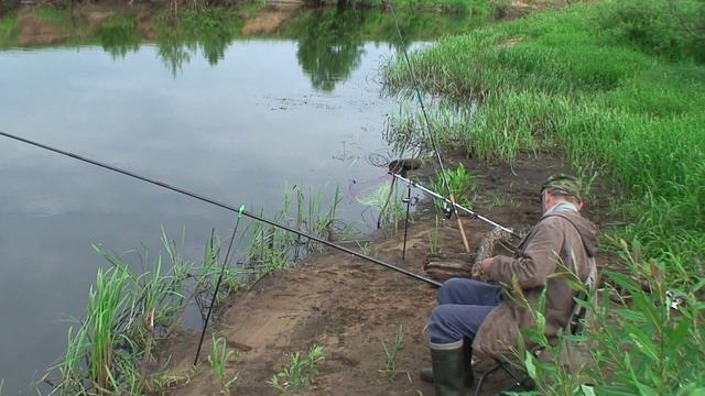 2013 06 04 рыбалка, что такое товарная уклейка.mp4