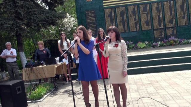 10) 2018.05.09_Александровка_день победы--Константин Симонов-Жди меня (песня)