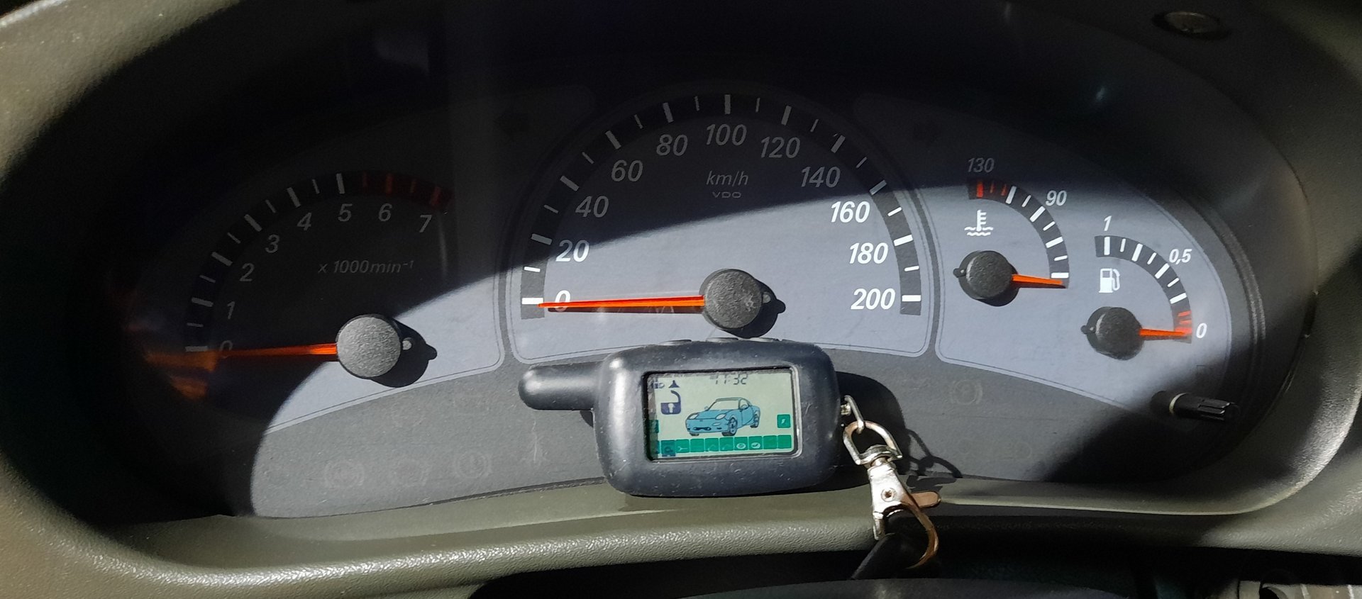 Сигнализация StarLine A8/A9 включение и отключение Экстренного режима охраны без брелка.