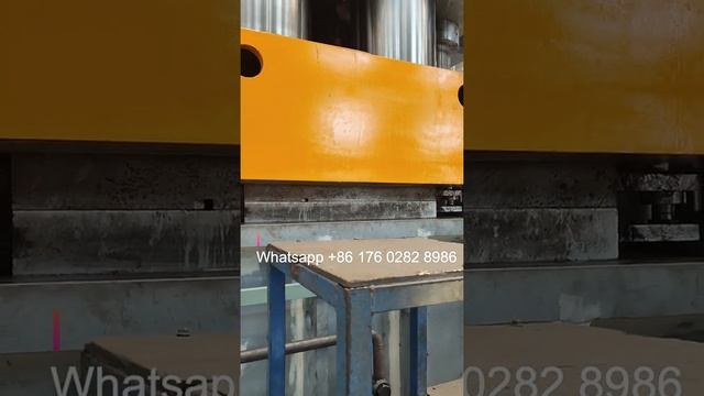 машина для тиснения стальных золотых дверей