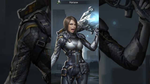 Натали из игры Puzzles & Survival, видео мем Наталья морская пехота.