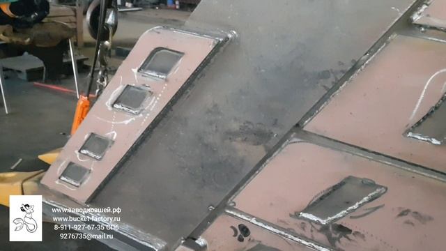 Скальный усиленный ковш. ЗАВОД КОВШЕЙ