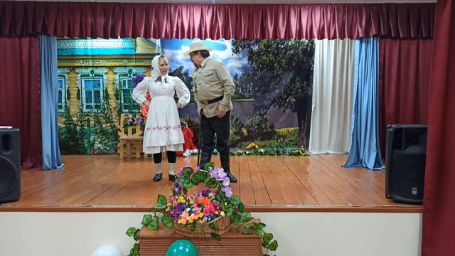 «Хыпар сутакан Вĕçелюк» - камит. Автор Зинаида Сурпан. Маякский СК