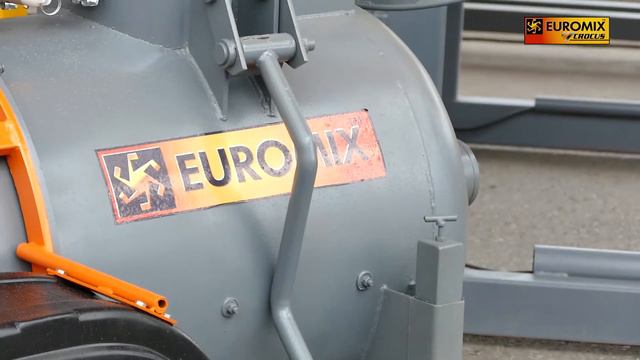 ВЫСТАВКА СТТ-2017 | Смеситель-пневмонагнетатель для стяжки EUROMIX 300 TRAIL