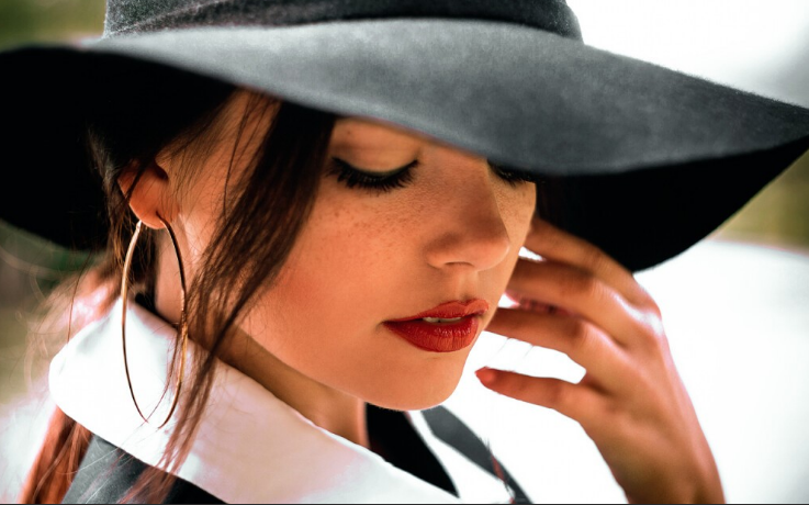 Я в жизни не боролась за мужчин. Автор текста Ирена Буланова. Стихи.