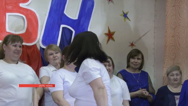 В УСТЬ-КЕМИ ПРОШЕЛ КВН ДЛЯ ПРИЁМНЫХ И ОПЕКАЕМЫХ СЕМЕЙ